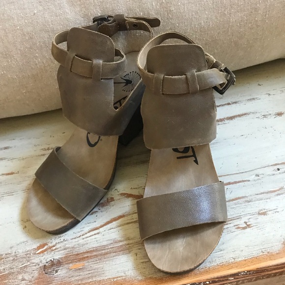 OTBT | Shoes | Otbt Off The Beaten Track Lee Heeled Sandals | Poshmark